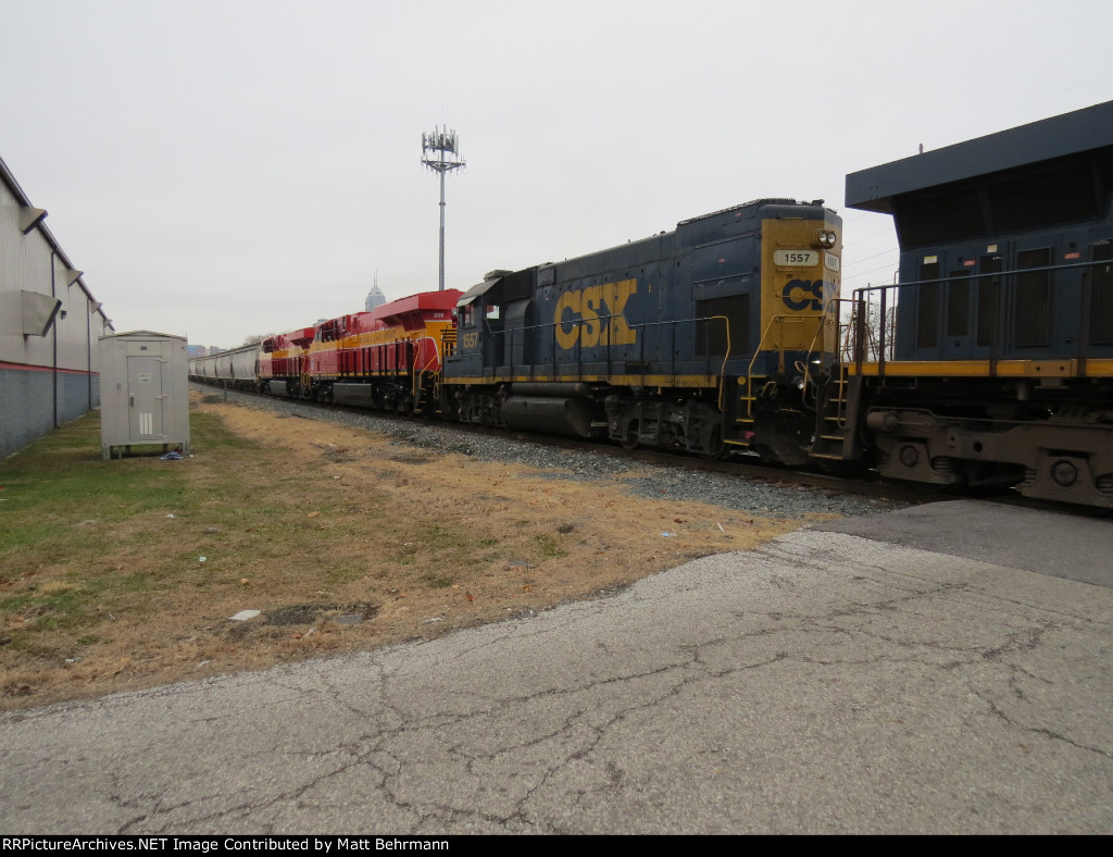 CSX 1557
